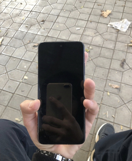 Redmi note 11 6+6/128gb xolati yaxwi srochna sotiladi