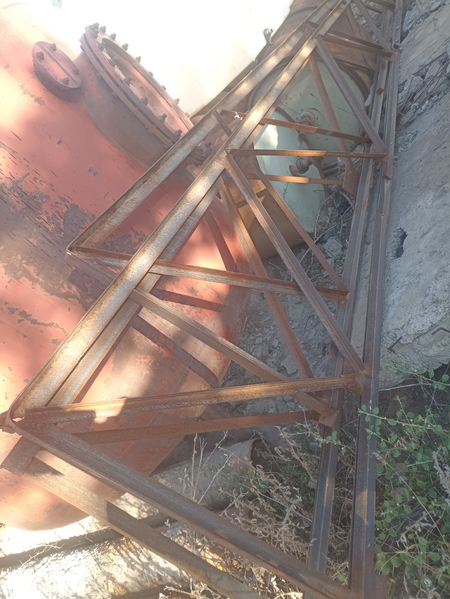 Ferma sotiladi donasi 250 dollar dan