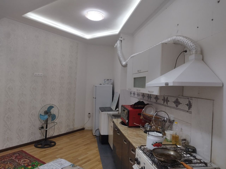 Srochna sotiladi Sergeli NAVASTROYKA