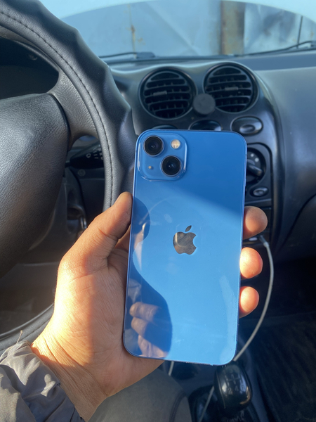 Iphone 13 Dark Blue