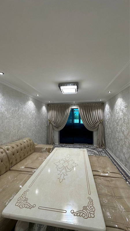 Этажность 5 Этаж 3 4х комнатная 80кВм2 70.000$ стартовая