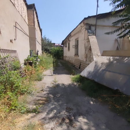 Срочная продажа магазина Мирабадский район 191м2 три магазина