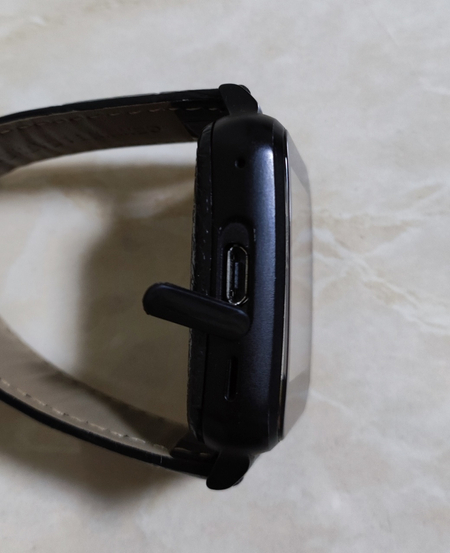 Smart watch X70 .