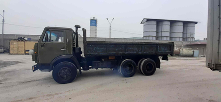 Ishlab turgan kamaz srochniy sotiladi kami bor