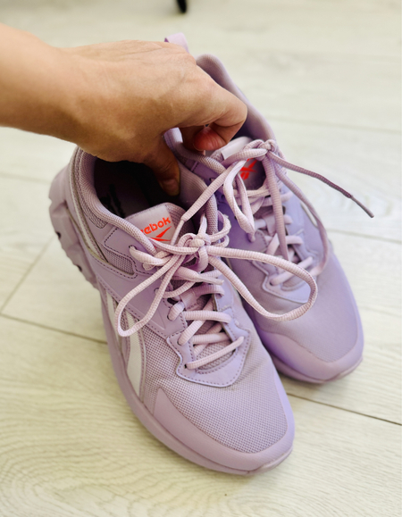 Фирменные кроссовки Reebok