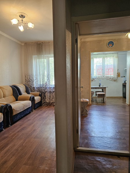 Продаю свою 2х ком. кв. Куйлюк массив 5 Без посредников.
