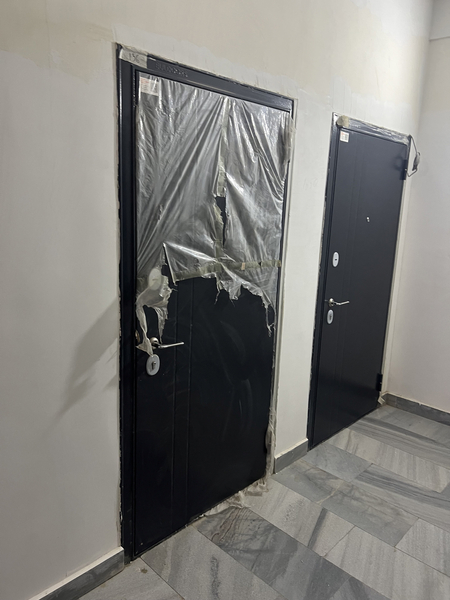 uchtepa tumani 14 kv 62 maktab novostroyka 1 etaj +podvali bn sotiladi
