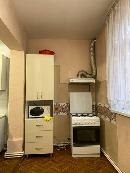 Сдается 2х ком квартира Абай Корзинка посольство Казахстана