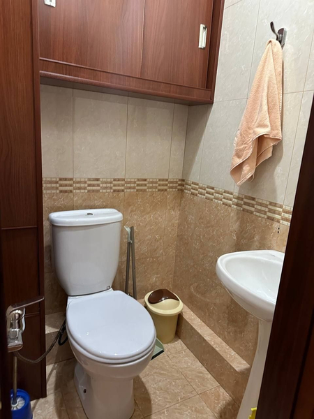 Максим горький Продаётся 3/8/9 школа 71 срочна