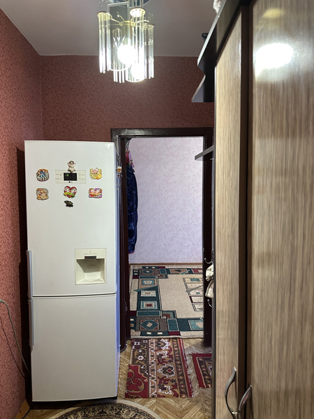 Продаю свою трех комнатную квартиру.