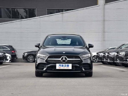 Gonzo Motors - Mersedes Benz A180L 2024