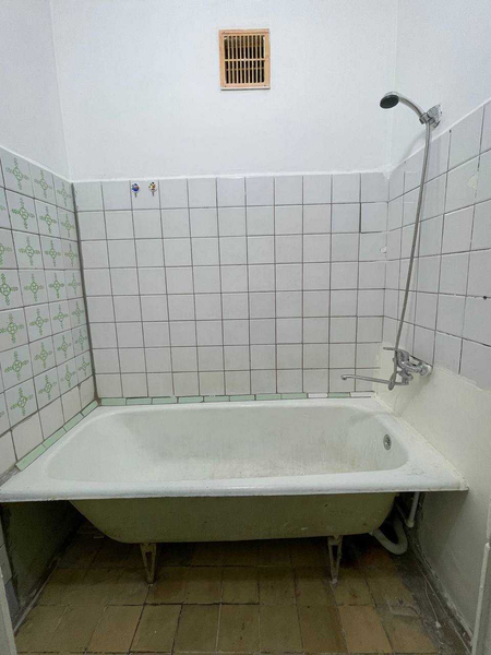 Продаётся 1 комнатная квартира на дустлик 1