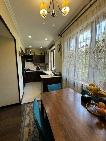 Продается 4/4/4 Ц4 90м² ор-р кафе централ