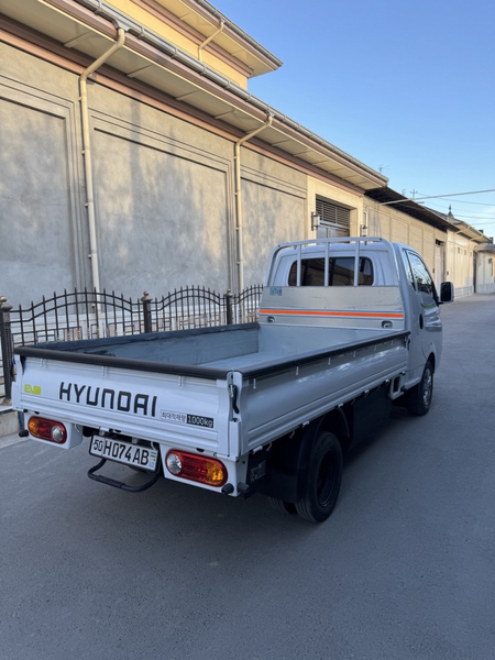 Hyundai porter elektr 2023yl yangi uzbda yurmagan 25000$ probeg 2500km