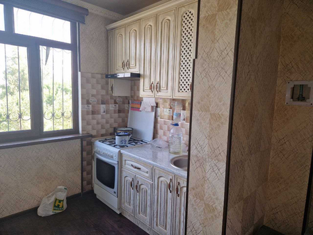 Срочно продам 3х ком квартиру на Карасу 6 ор-р Школа № 275