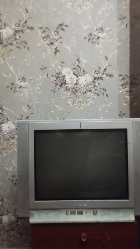 Телевизор Самсунг .