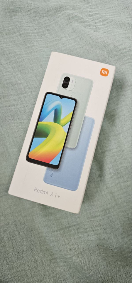 Red Mi A 1+ smartfon svoy