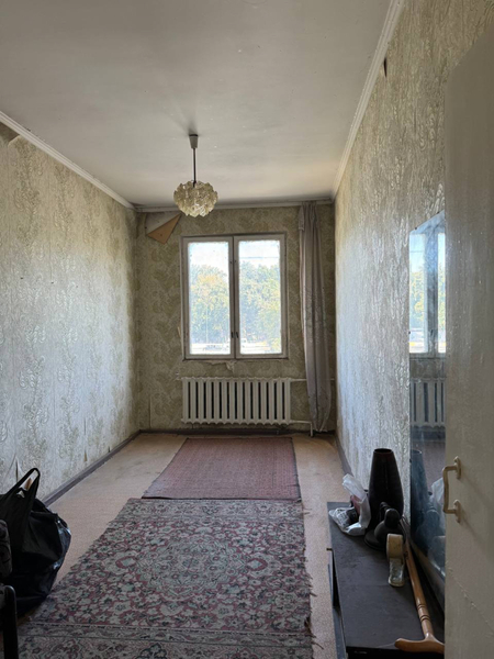 Чиланзар 6.  2 х комнатная 52500$. Срочно
