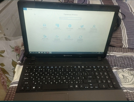 Packard bell 8/240 SSD + zaryadnik + sumka