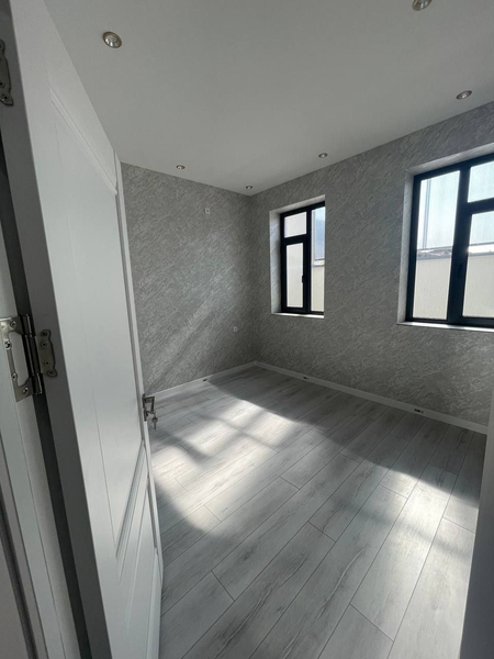 Продается котедж 4 х ком рядом метро Чоштепа