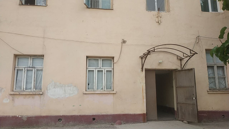 1 хонали уй сотилади
