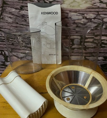 Соковыжималка Kenwood. Sharbat chiqargich.