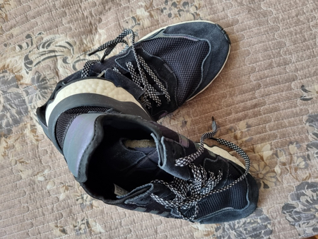 Продам кросы adidas