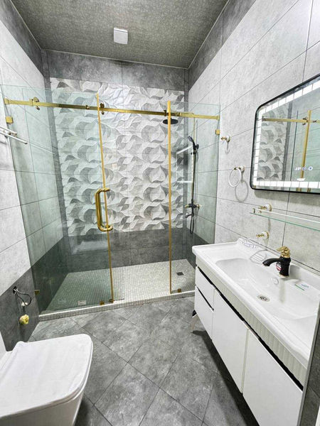 Продается Евро дом Центр Луначарский  502м2