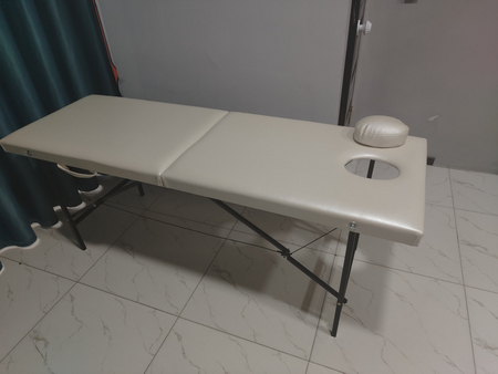 Kushetka chemodan
