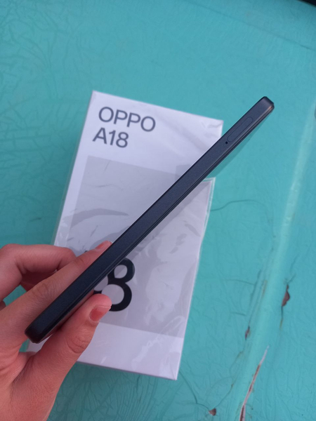 Oppo A 18 holati yaxshi