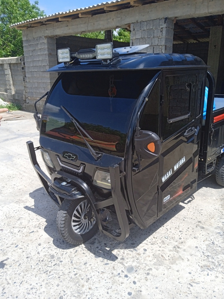 Elektroʻn murave