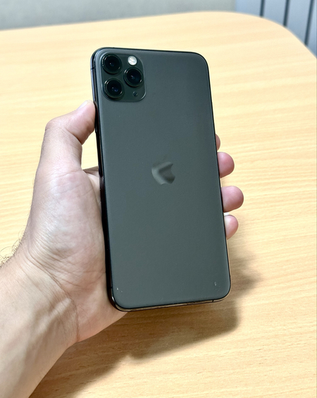 iPhone 11 Pro Max (Black) 256GB
