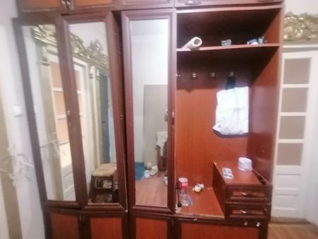 Газ плита, шкаф, прихожый, спалный