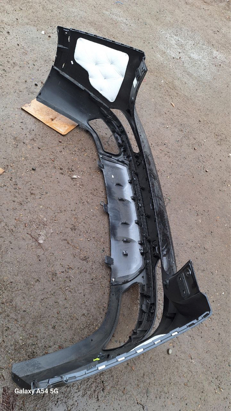JETOUR X90 ORQA QORA bamfer kampilekt