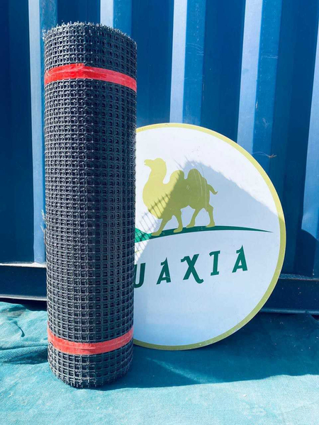 Пластиковая черная сетка Кора пластик сетка Qora plastmast setka