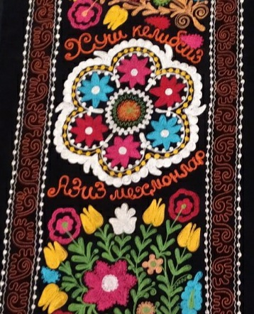 Ташкентский паляк (вышивка сюзане).