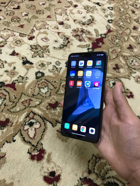 Mi 8layt sotiladi