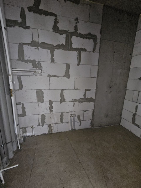 1 xonali 45m² 4-5-6-7-qavatlarda.