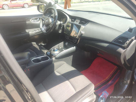 Электро кар Nissan Sylphy