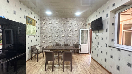 СДАЕТСЯ дом в учтепинском районе 6комнат,3сотки.