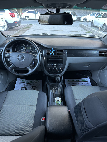 Chevrolet jentra lacetti 3paz