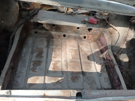 Vaz 2106 sotladi srochna