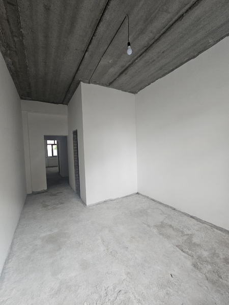 Под гостиница. Коробка. мирабадский р. 4.5 соток. 3 этаж. 700м²