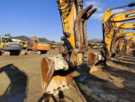 Excavator Hyundai | HW145