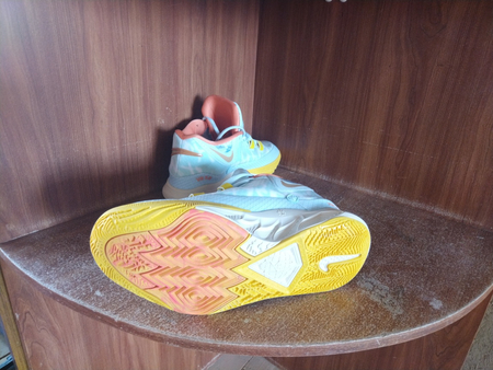 Кроссовка nike kyrie 8 low