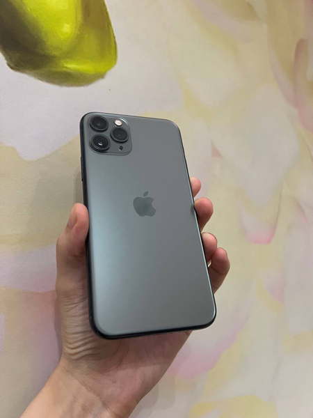 Iphone 11 pro sotiladi