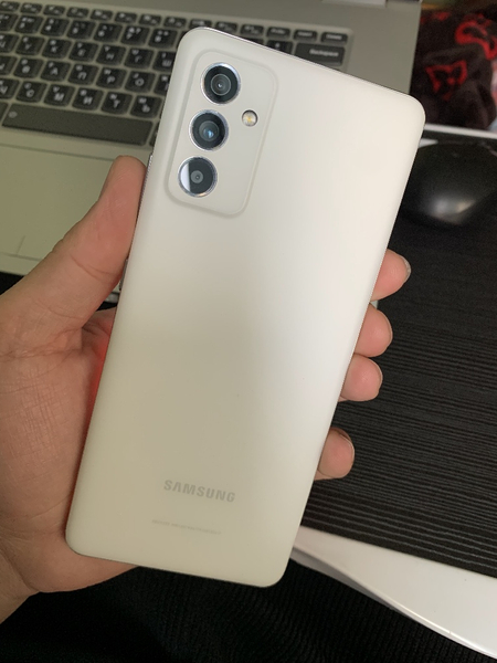 Samsung A82 6/128 gb Ideal yengide