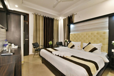Ray Premium Hotel Без Загса В Центре