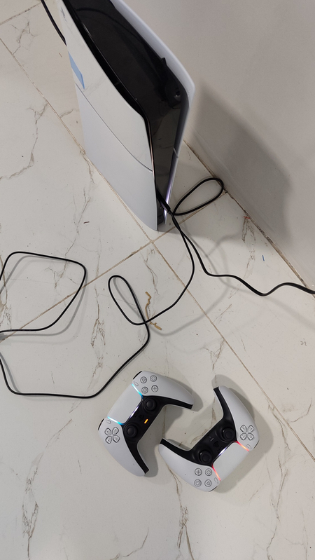 Playstation5 sotiladi tv75
