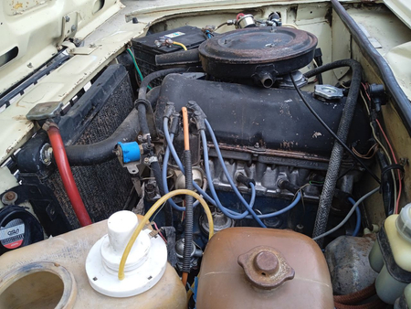 Vaz 2107 sotiladi